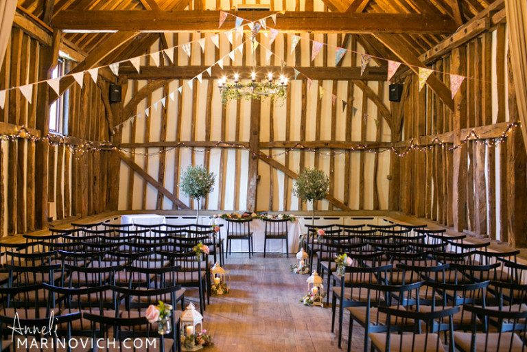 Romantic wedding photography at The Olde Bell, Hurley. - Anneli ...